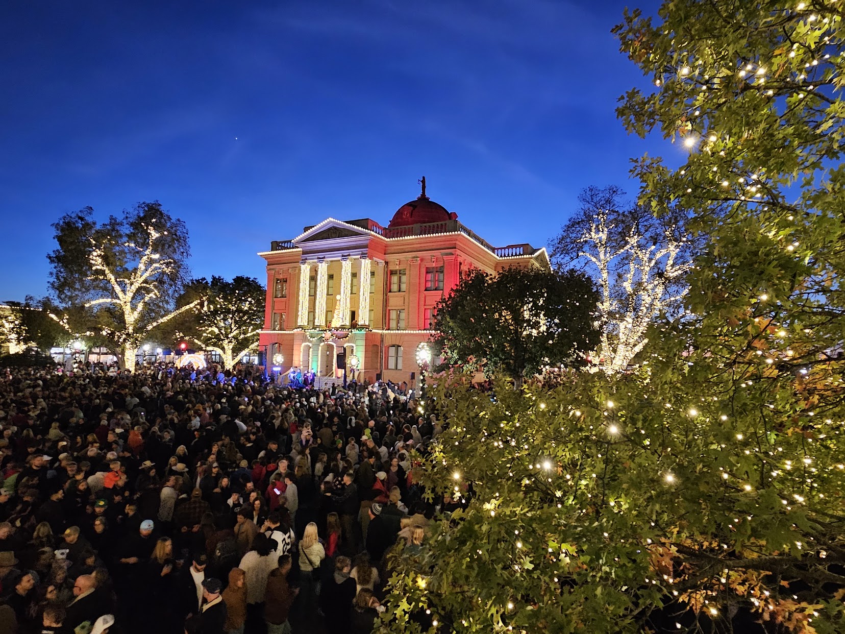 Preferred historic preservation painter of “The Most Beautiful Town ...